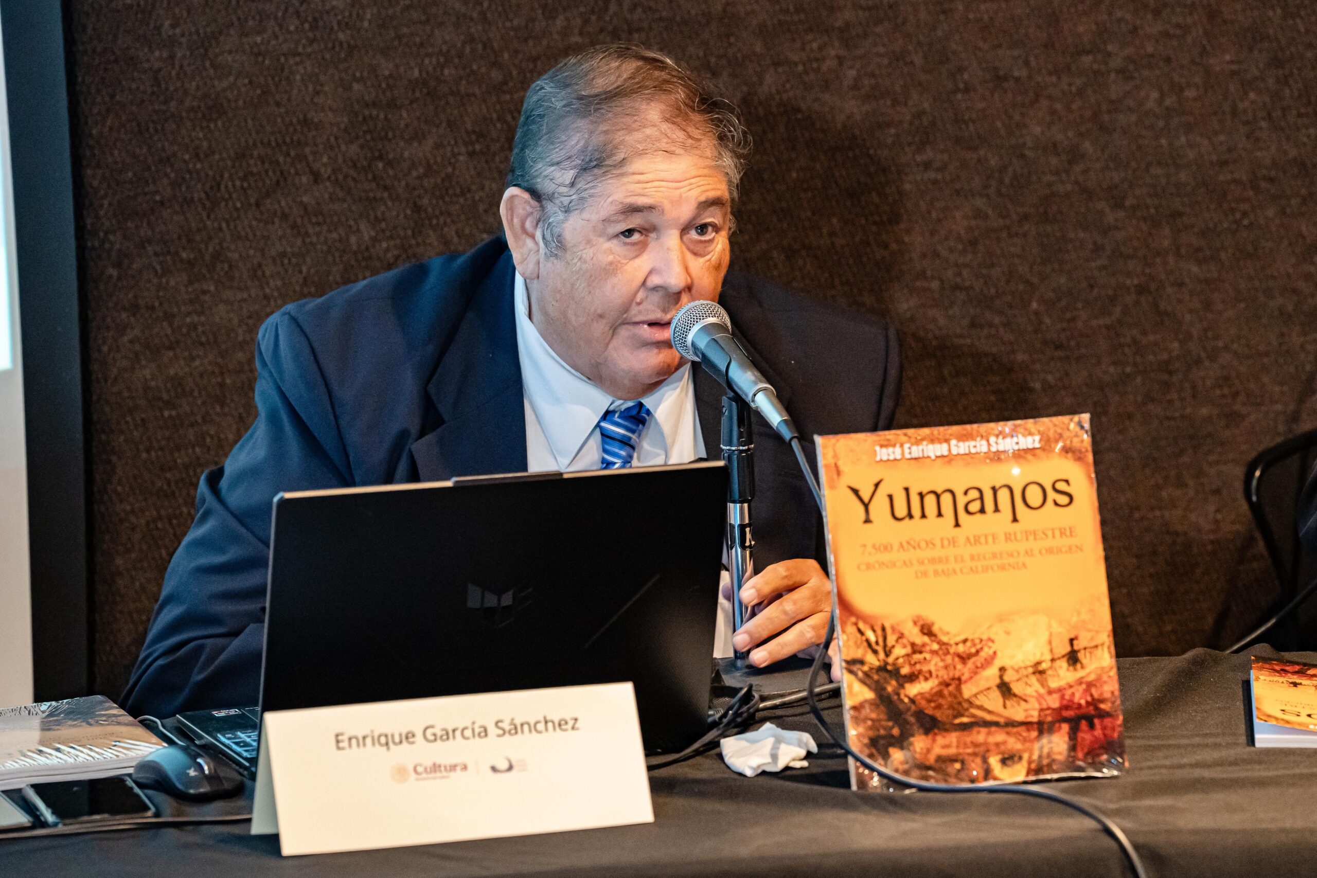 Yumanos un libro que cuenta el origen ancestral de la península de Baja ...
