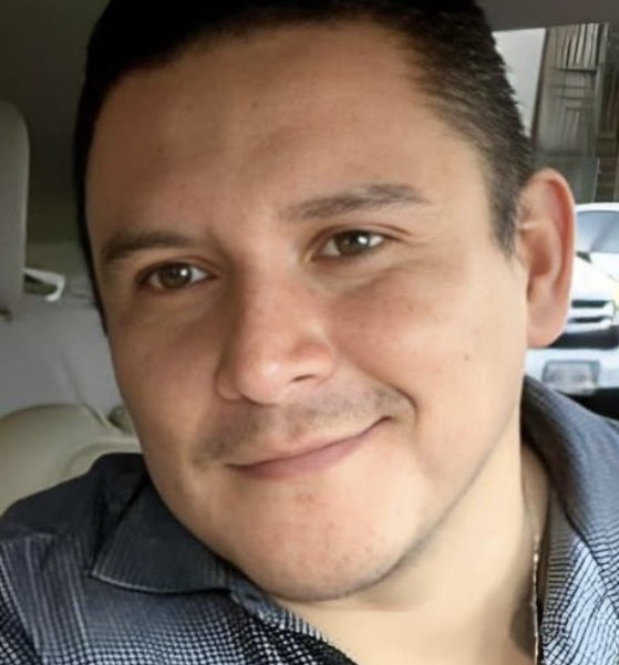 Se busca Luis Miguel; fue visto por última vez en la ciudad de Poza ...